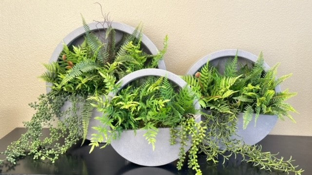 Poppy Round Wall Planter Trio with UV Protected Ferns AR1764UV ...